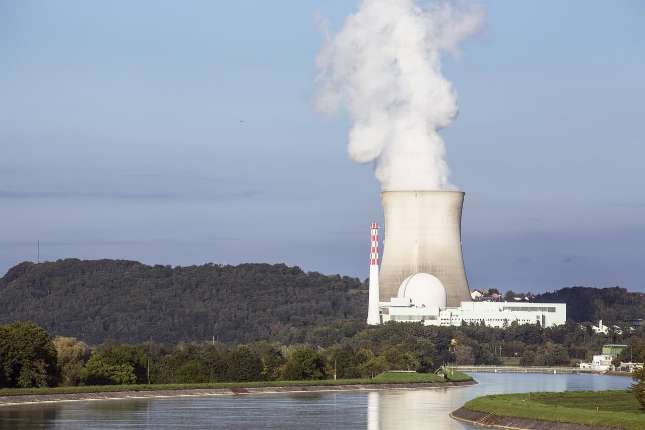 Can U.S. Nuclear Waste Management Keep Up With the Nuclear Renaissance ...
